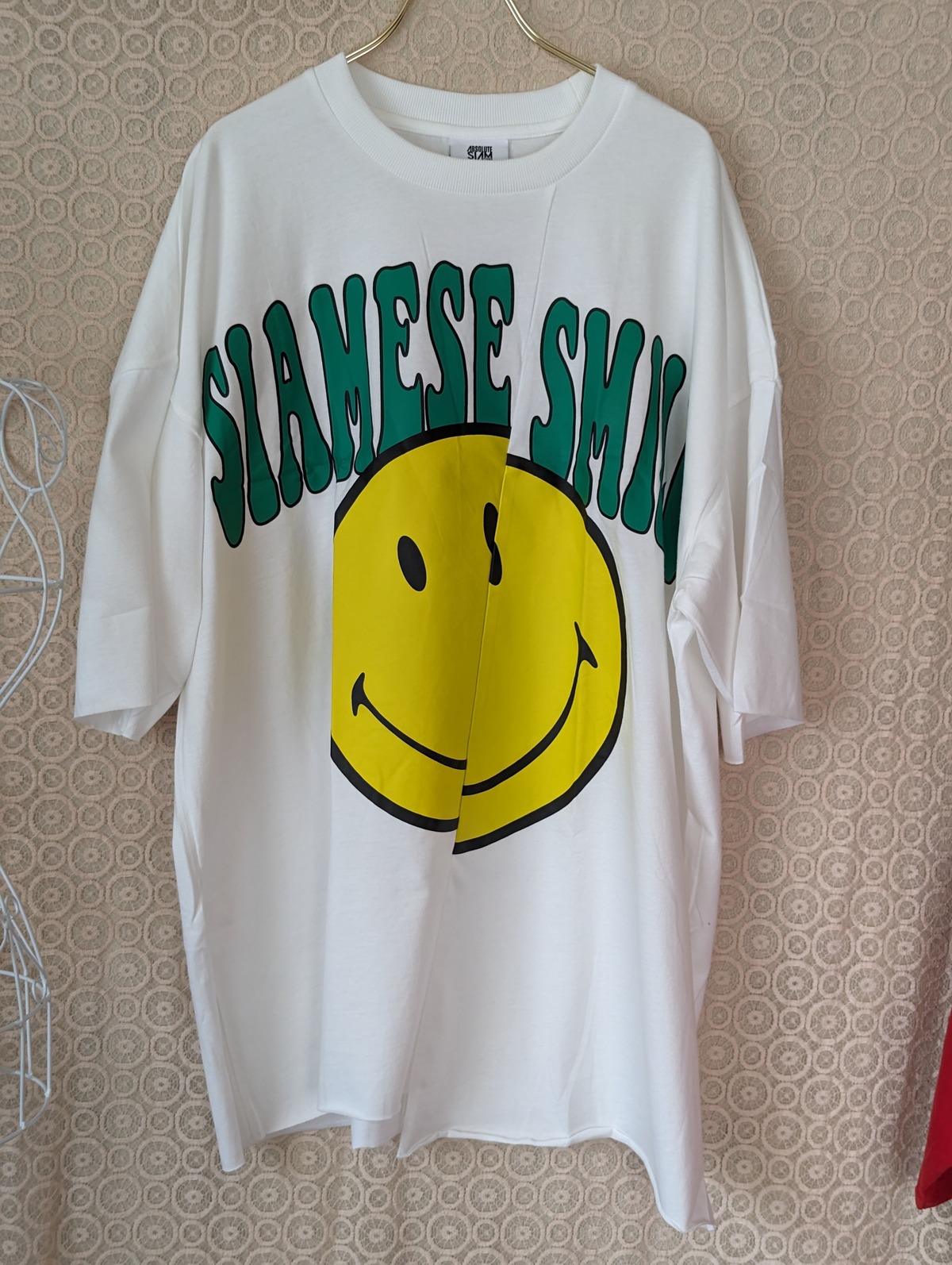 SIAMESE SMILE 半袖Tシャツ | zii_tawan.gallery