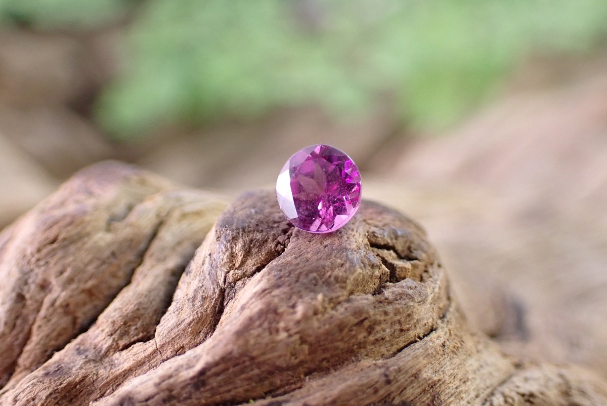 ロードライトガーネット 0.27ct [C7‐529] | differencee(ディファレンシー)