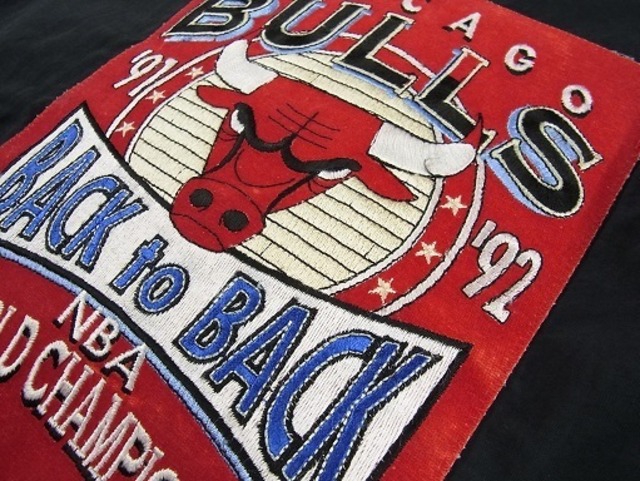 90's CHICAGO BULLS NBA WORLD CHAMPION STARTER ナイロンジャケット | CYCLONE