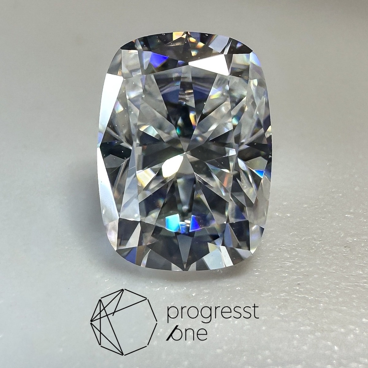 モアッサナイト1.04ct | progresstone