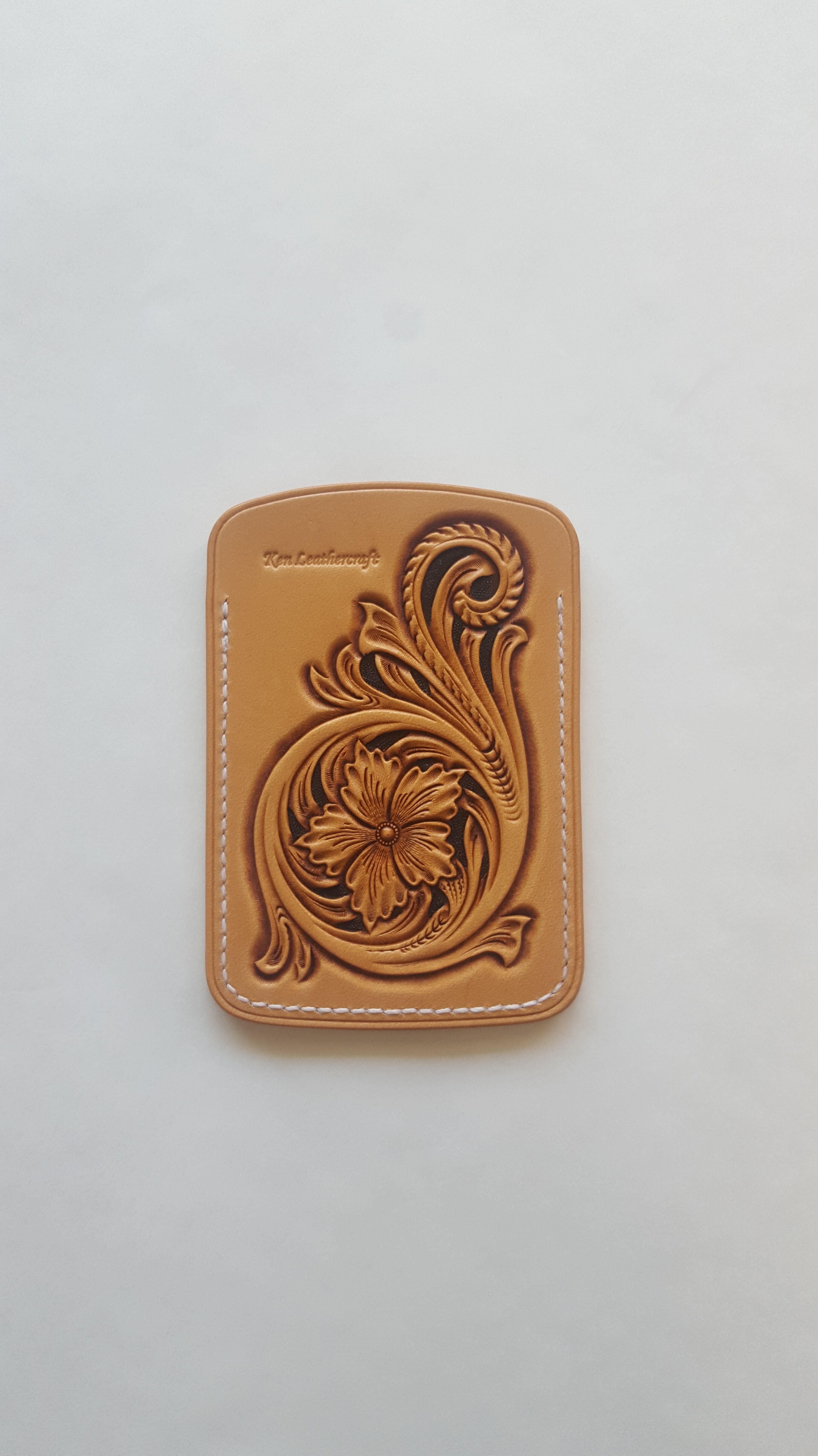 カービングパスケース【1】 | Ken Leathercraft