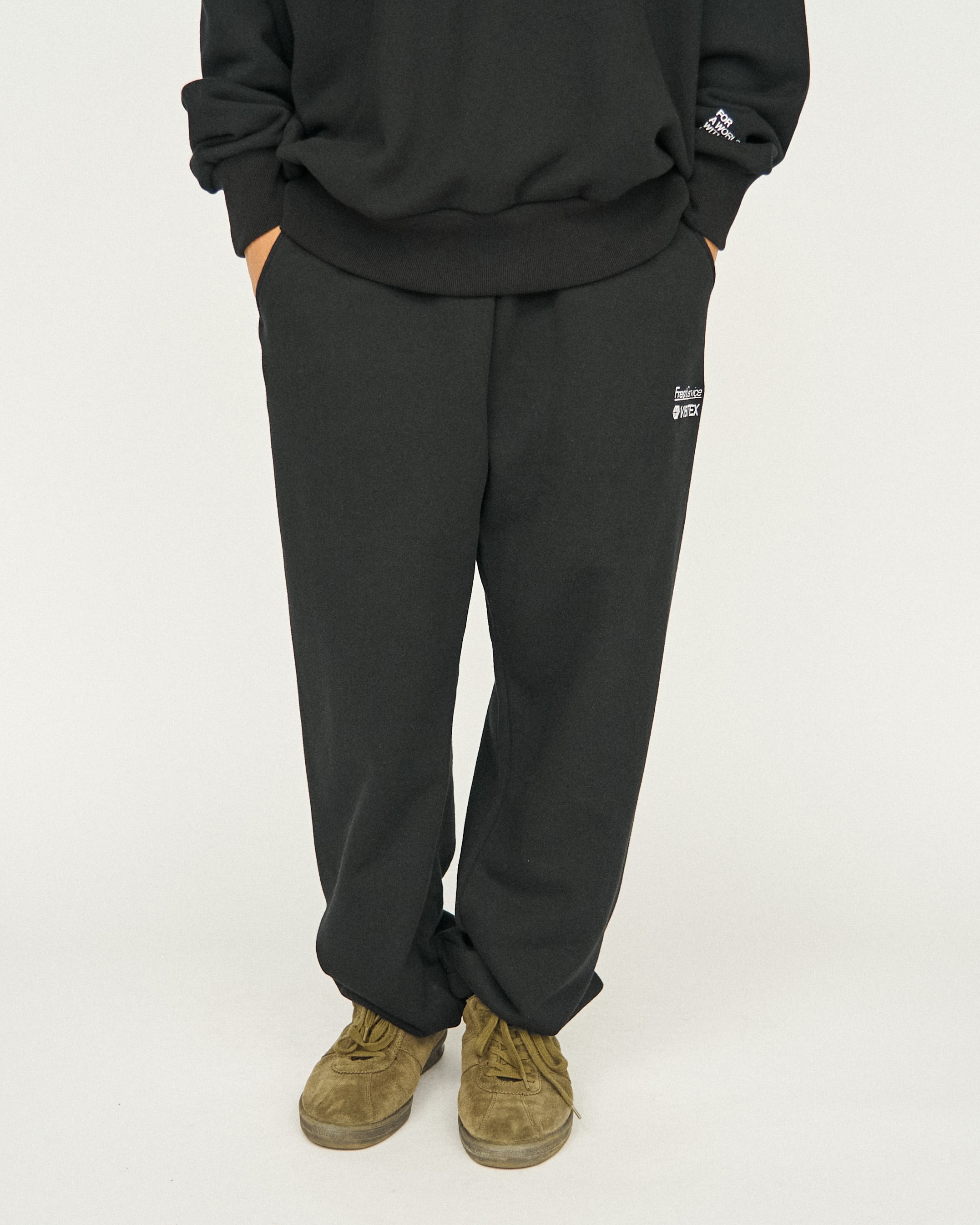 FreshService|VIBTEX for FreshService SWEAT PANTS | 眠家 FreshService|VIBTEX for FreshService SWEAT PANTS | 眠家