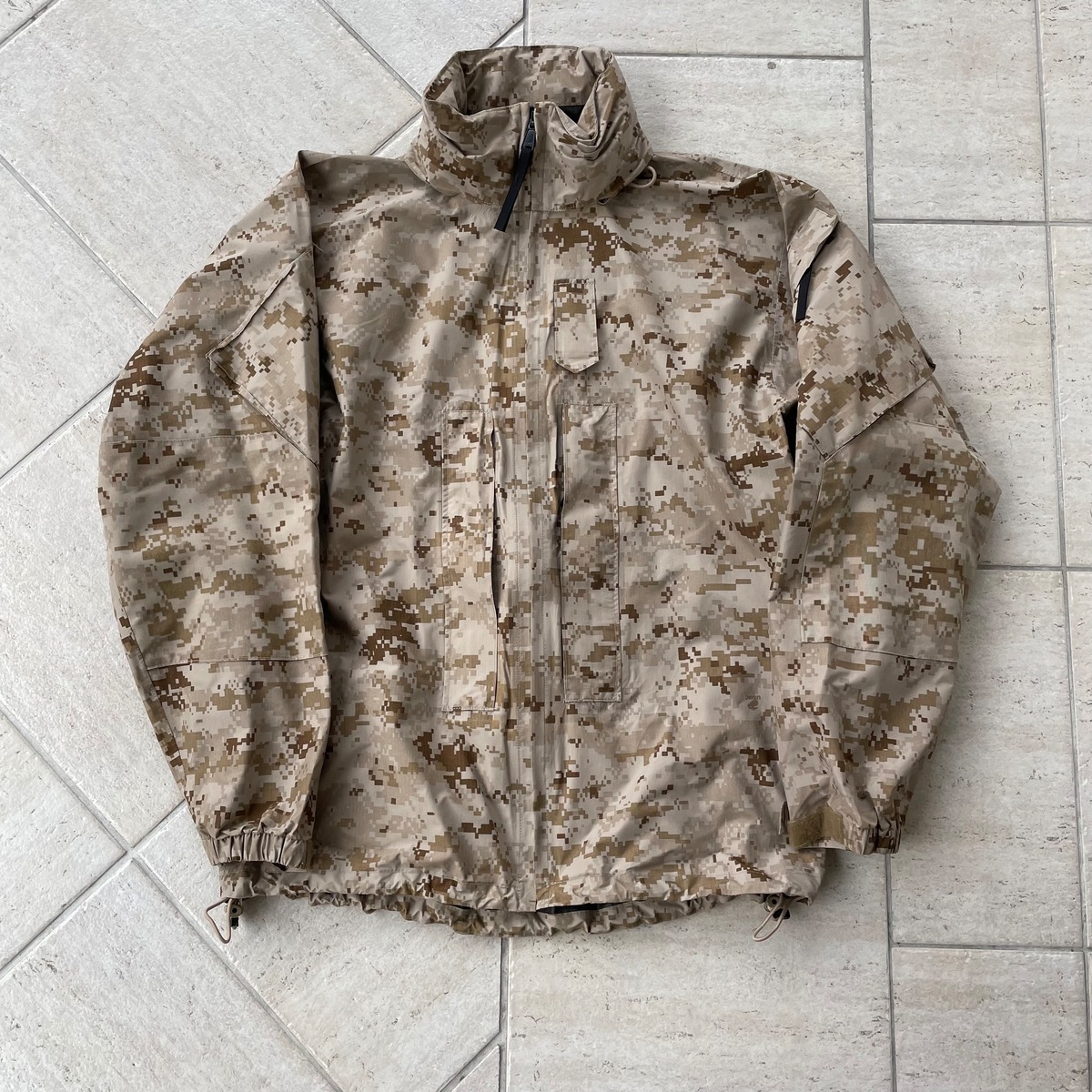 USMC ECWCS LEVEL6 Gore-tex Digital Desert Camo | DESERTSNOW