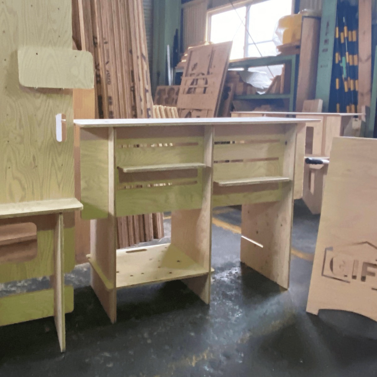 マルシェ商品台1段＋内棚（W1200 ） | GIFT（Glocal Innovation Factory Toyokawa)