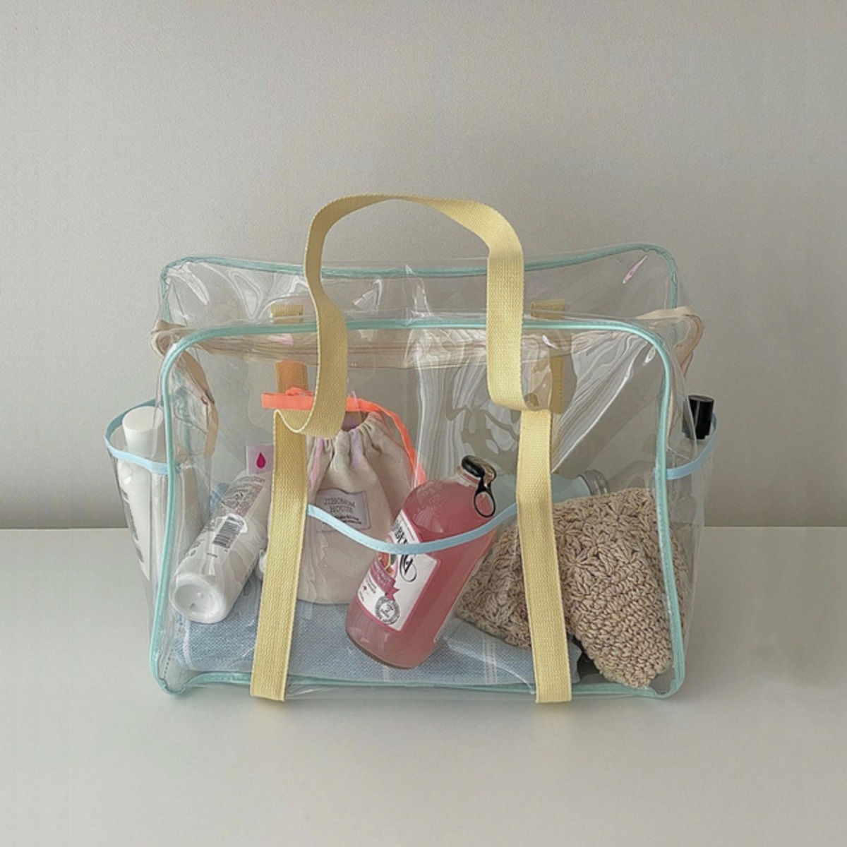 中が見えるのが可愛い♡clear beach bag | chouchoubear
