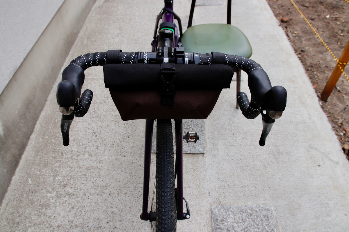 ハンドルバッグ 黒×明ブラウン | Cosset-Bags official Online Shop