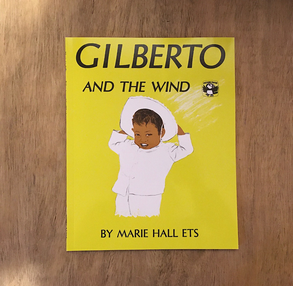 Gilberto and the Wind | 素敵な洋書の絵本のお店 Read Leaf Books