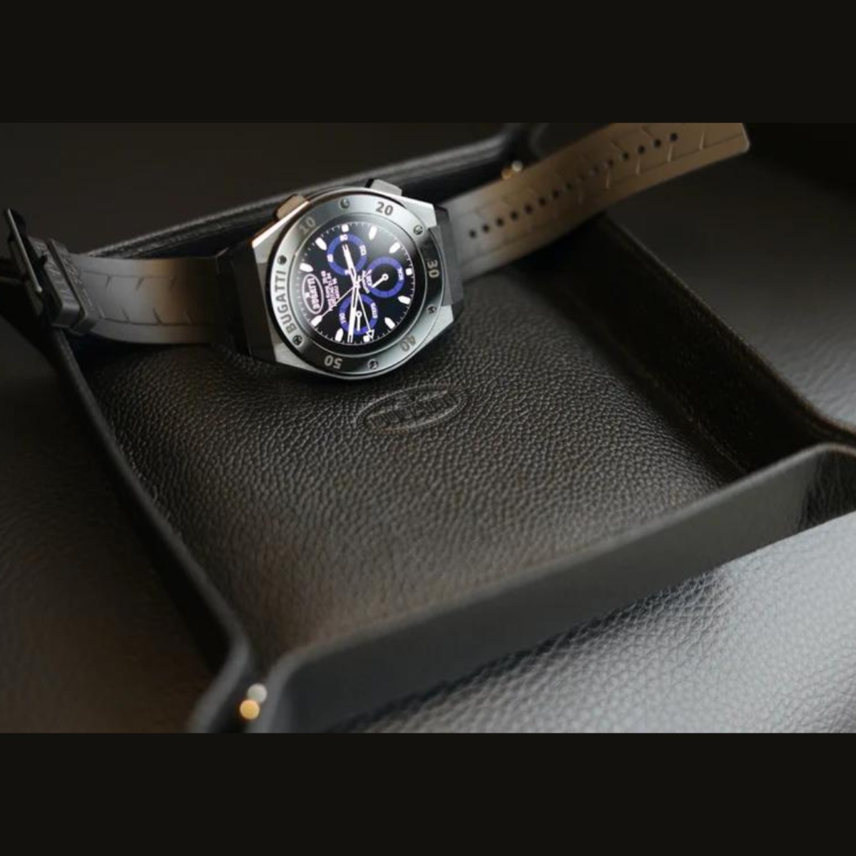 Bugatti Macaroon Pocket Tray | B Jewelry Japan