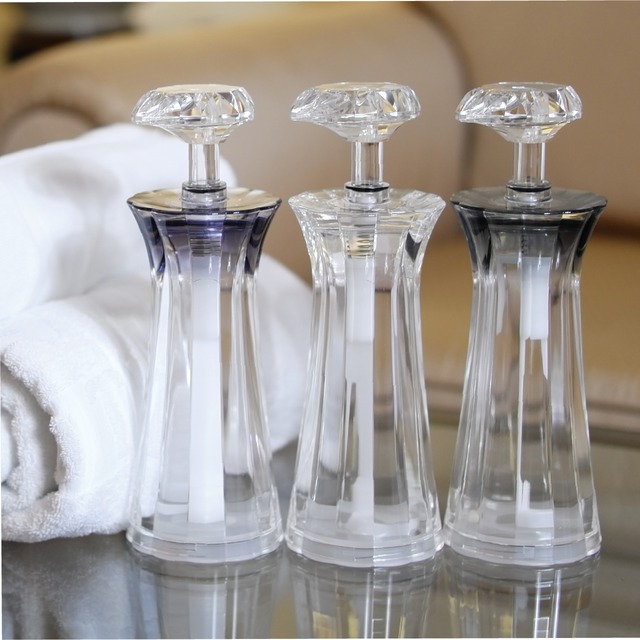 Shineシリーズ シャンプーディスペンサー レジーナ | Lindopark