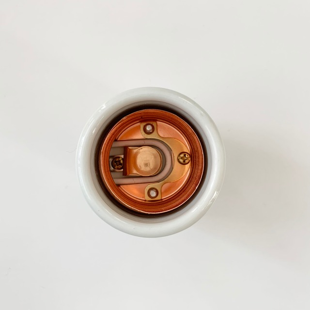 E39大モーガルソケット 15A | (有)ミツバ電陶製作所 mitsuden