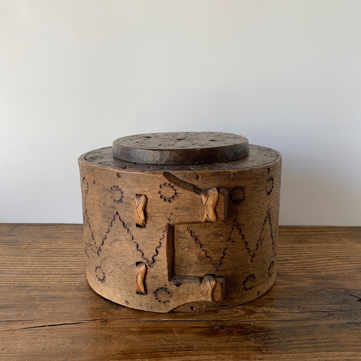 Bentwood Box / Svepask | troldhaugen antiques ｜ 北欧アンティーク・古道具