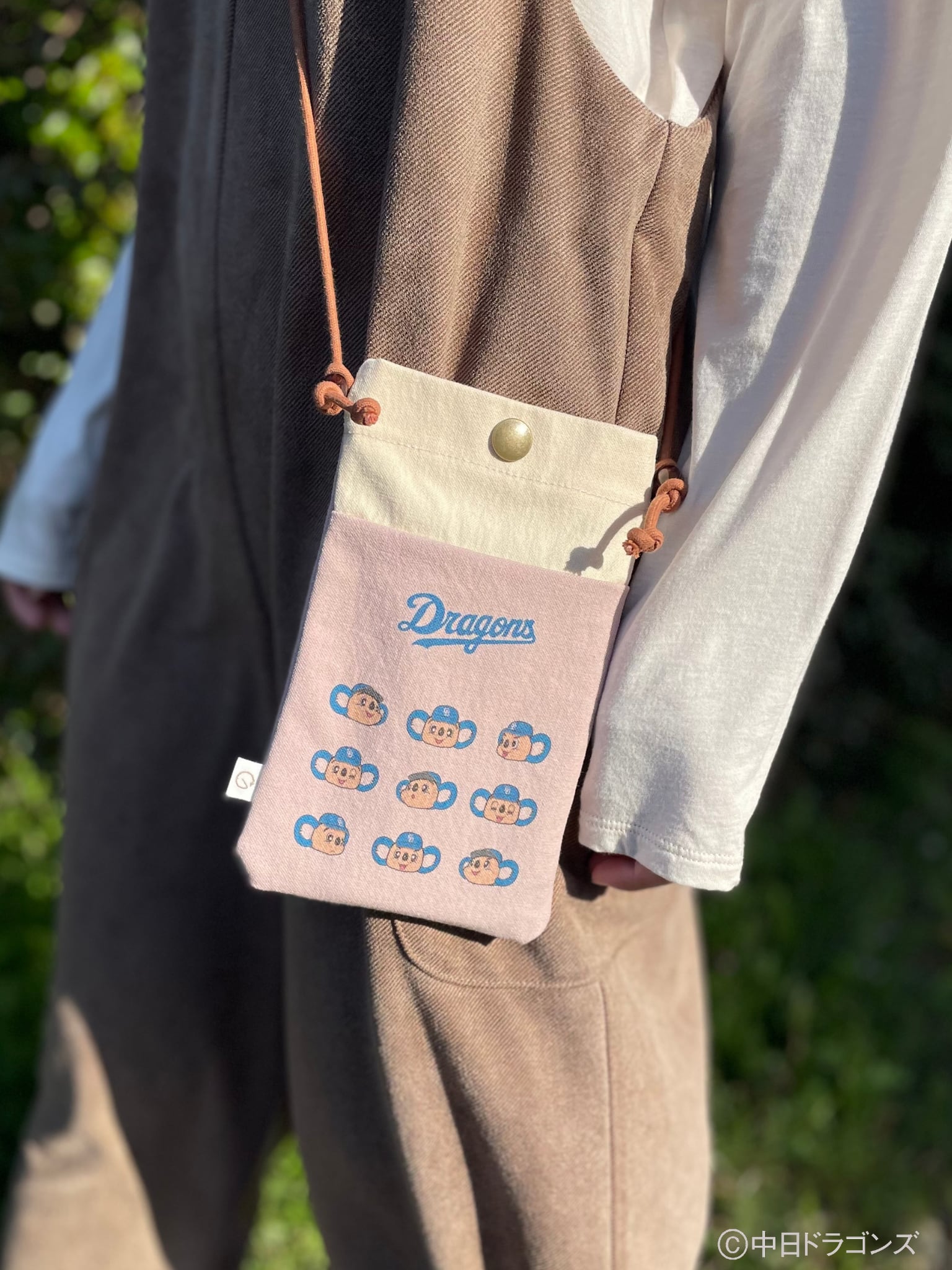 のこり染×ドアラスマホショルダー | KURAKIN