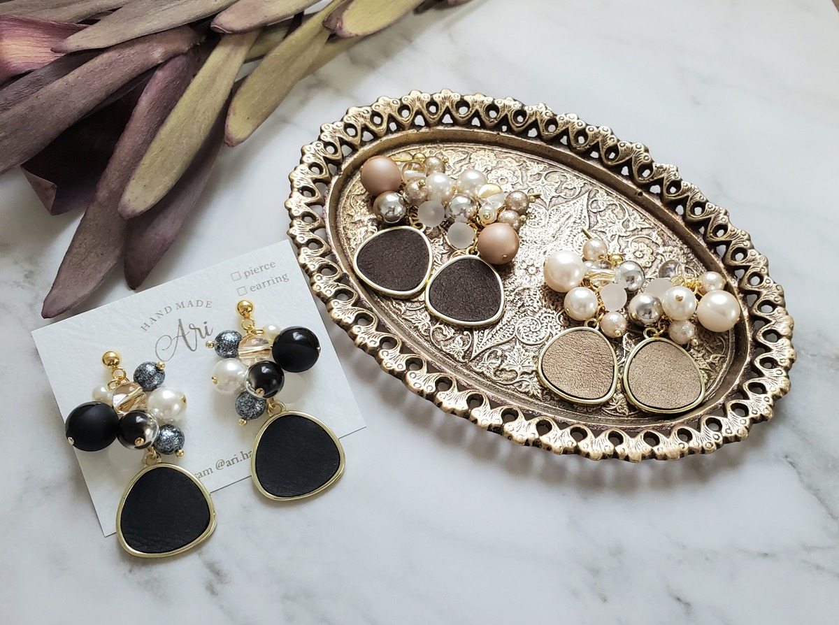 Halfcolor Pearl ＆ onigiri charm | Ari.handmade