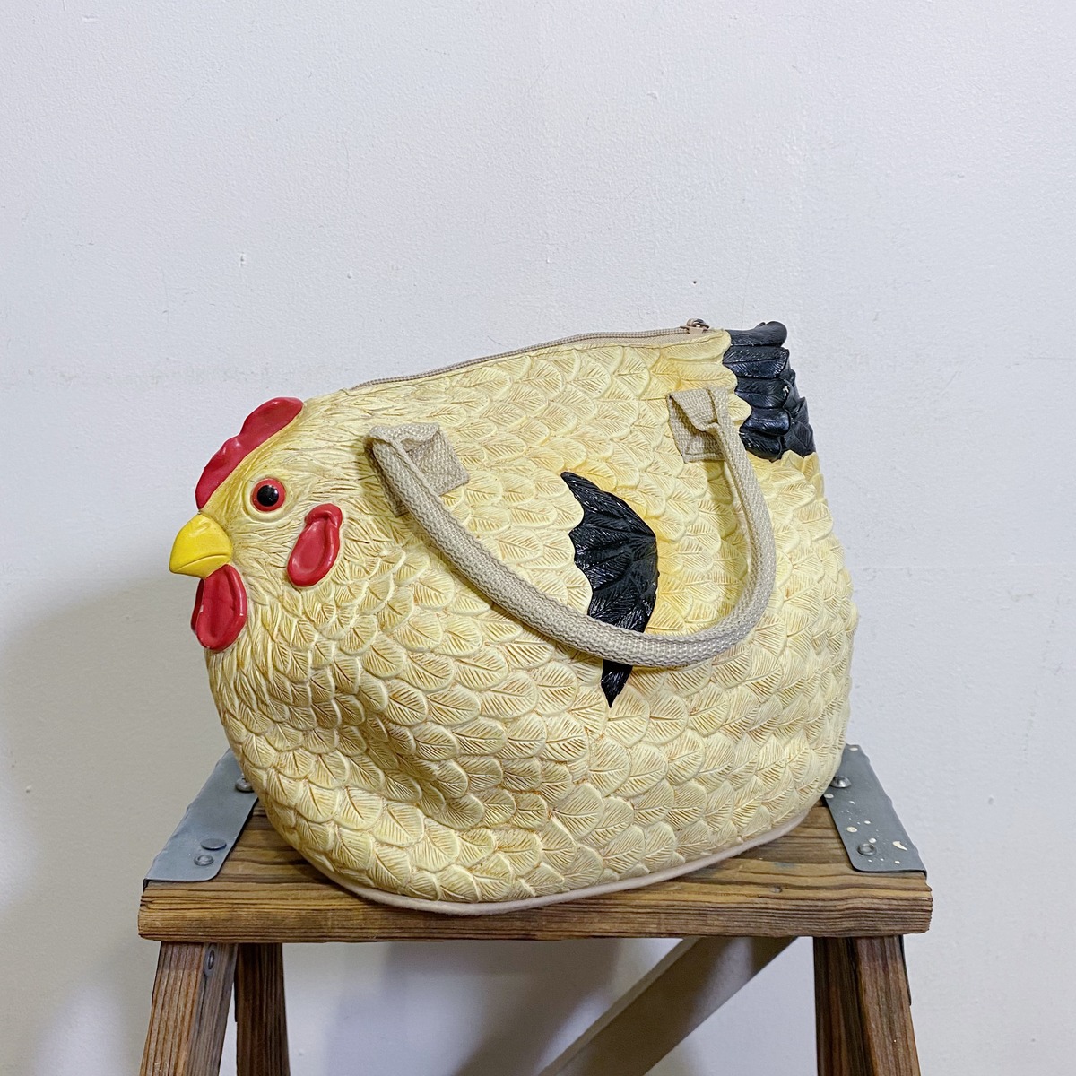 chicken rubber hand bag | LEMON