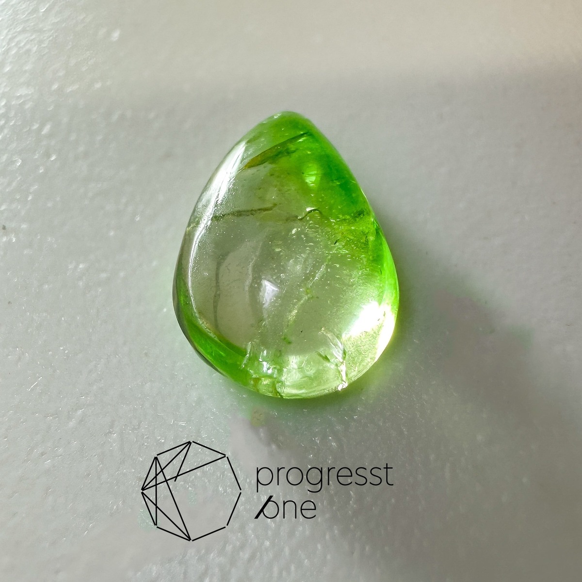 バイカラーガーネット0.87ct | progresstone