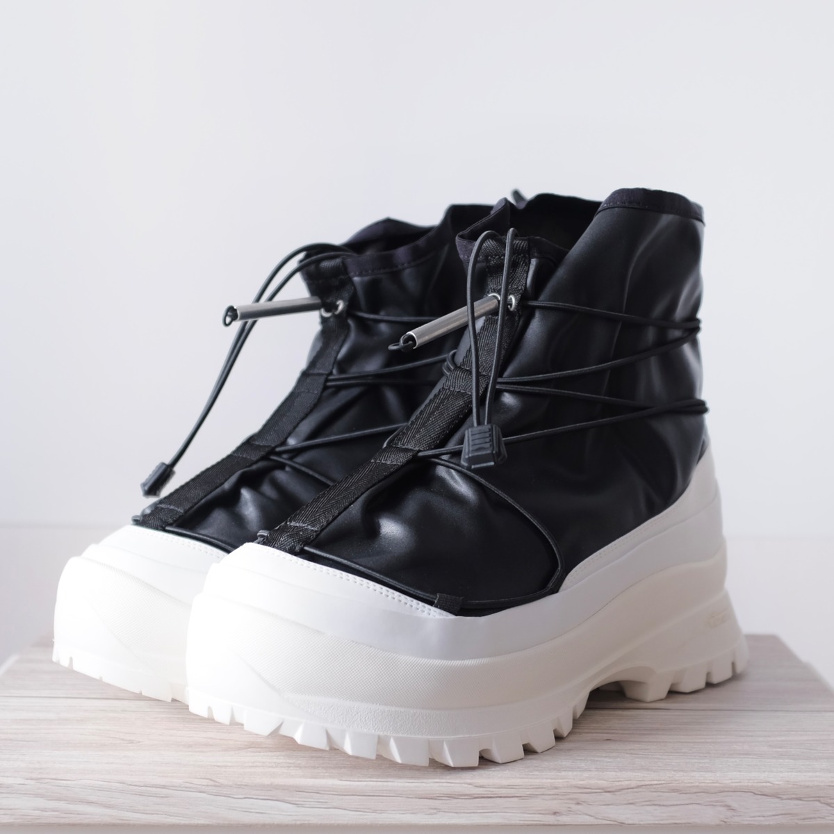 【VEIN】SYNTHETIC LEATHER COVERED TRAINER | 古着 通販【MLR】古着屋 セレクトショップ 中目黒
