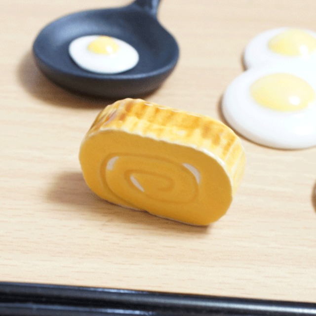 箸置き 卵焼き1個 陶器 玉子焼き たまご かわいい おしゃれ おもしろい はしおき 箸おき カトラリー レスト イホシロ窯 可愛い マスターズクラフト | monokoto屋base店