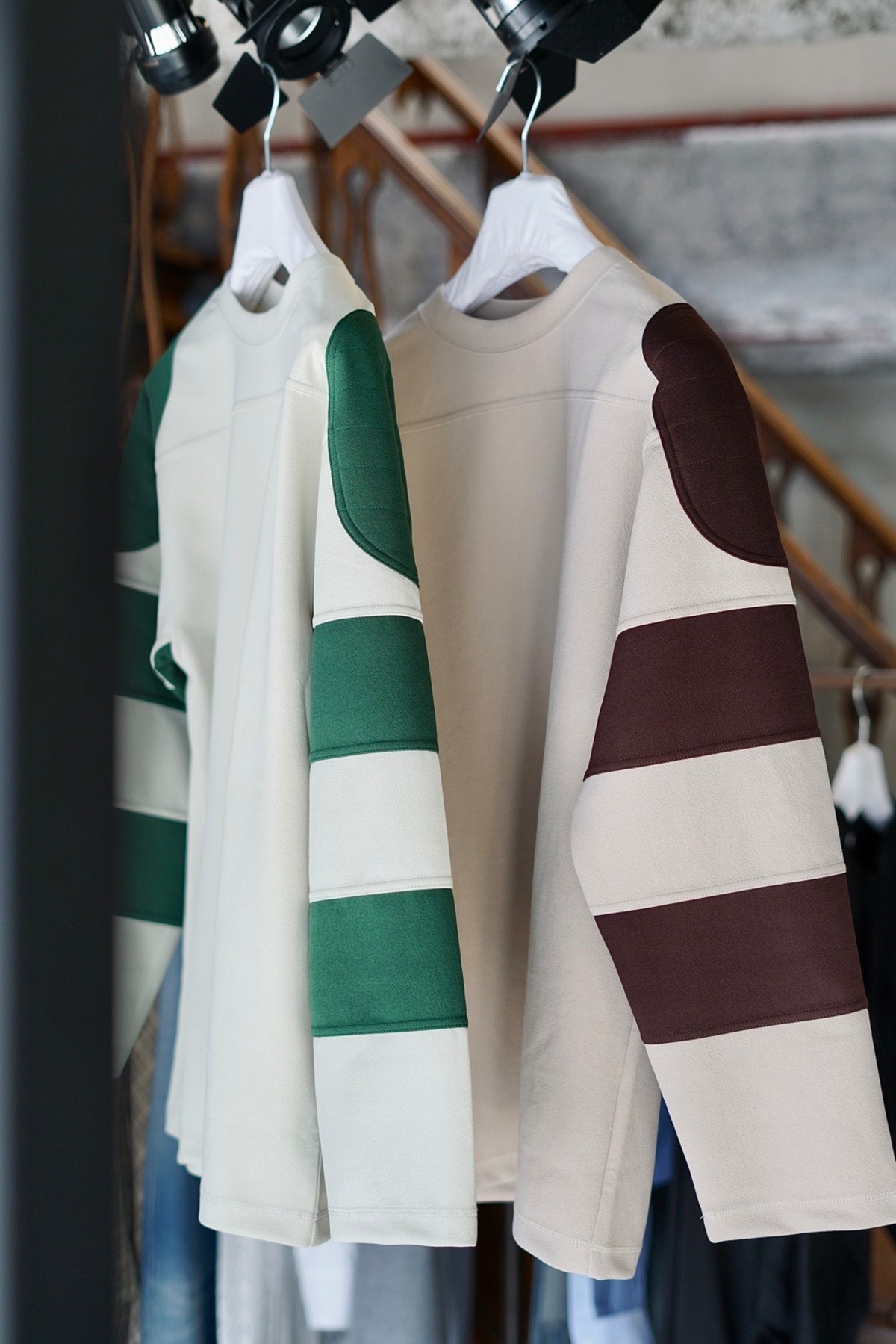 Mediam / Football Long Tee (Beige / Light Green) | JUQUI Online