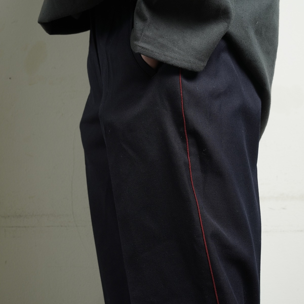 Euro Side Line Dress Trouser | AMICI used vintage clothing store