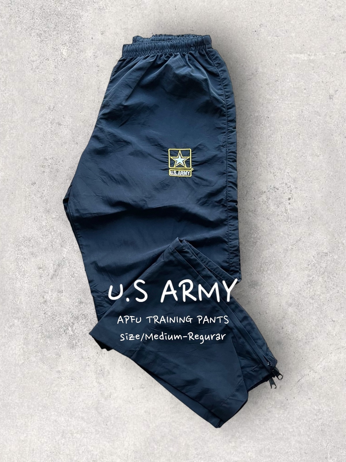 U.S ARMY APFU TRAINING PANTS size/Medium-Regurar | enclothing