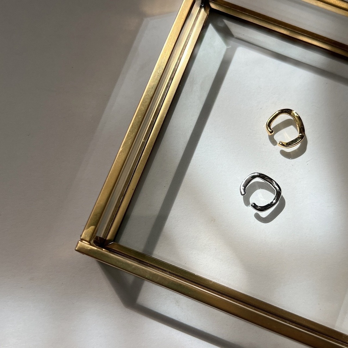 wavy hoop earcuff | eclacoco