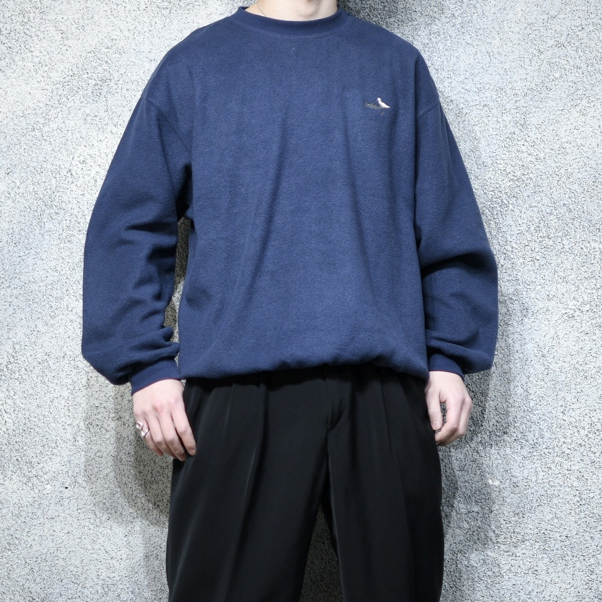 Sandpiper embroidery fleece sweat | kroneko