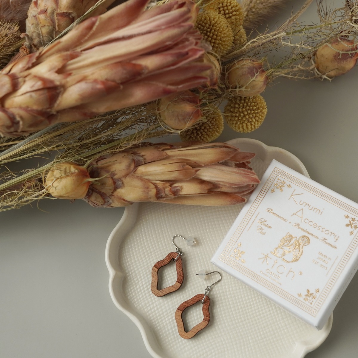 curve hoop（カーブ フープ）（Pierced Hang） | 木tch（コッチ）