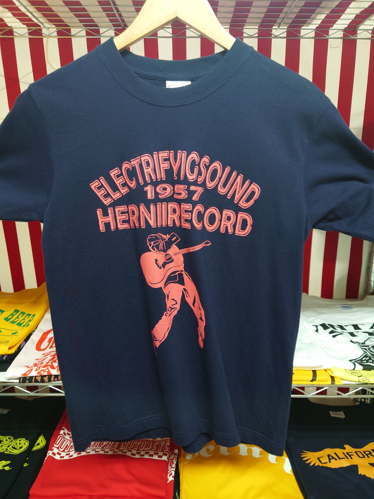 ROCK'N'ROLL Tシャツ | HERNII