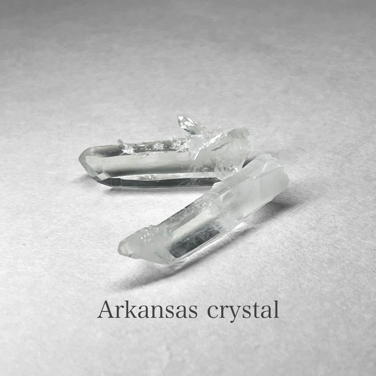 Arkansas crystal / アーカンソー産水晶 8 ( 2個セット ) | N.st