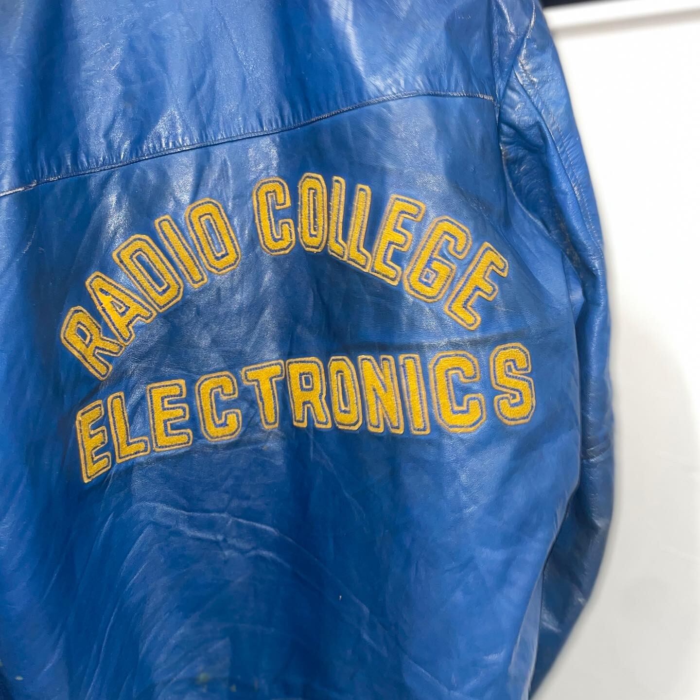 RADIO COLLEGE stadium jacket | used memento