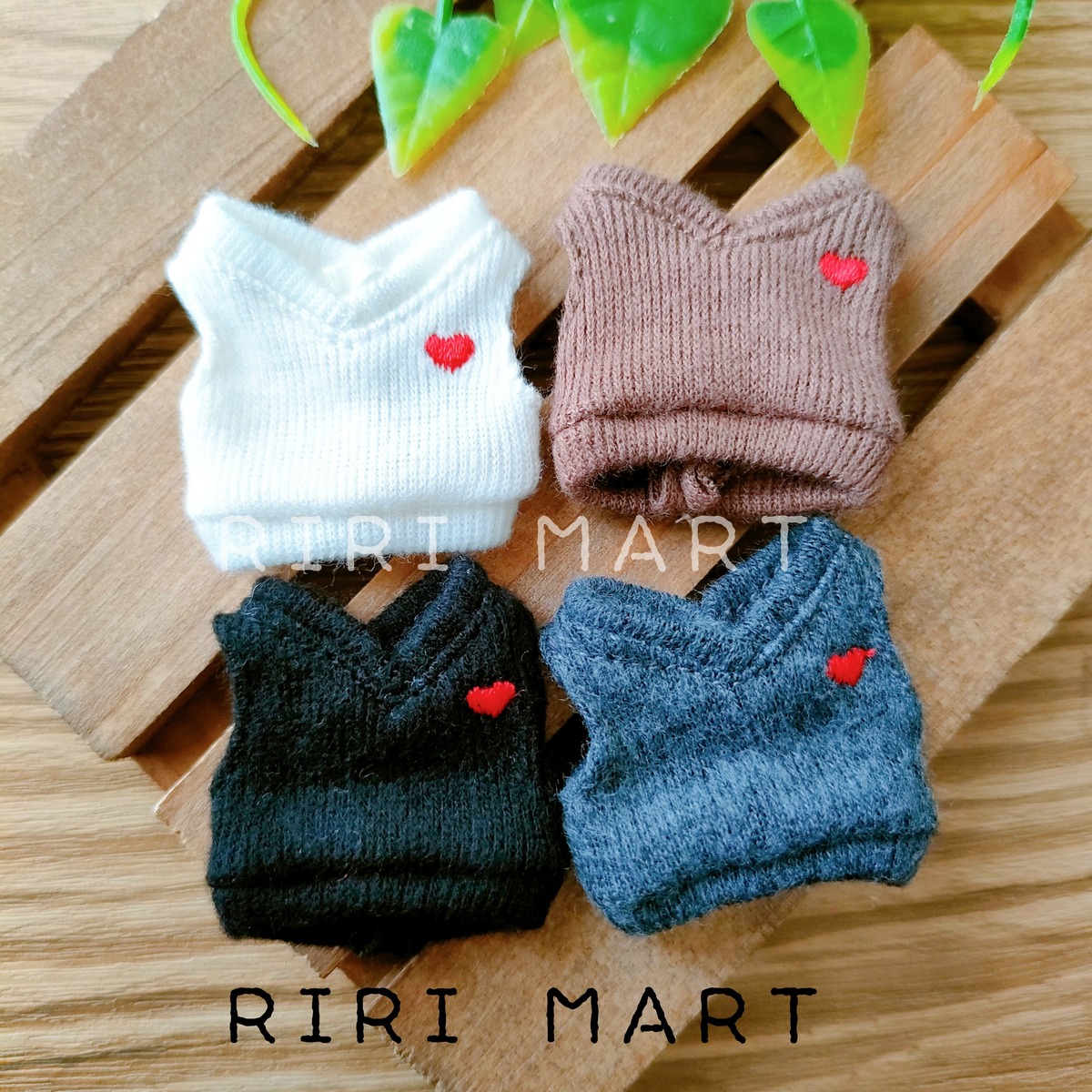 オビツ11 ニットベスト ねんどろいどどーる | RIRI MART ～smallclothes～