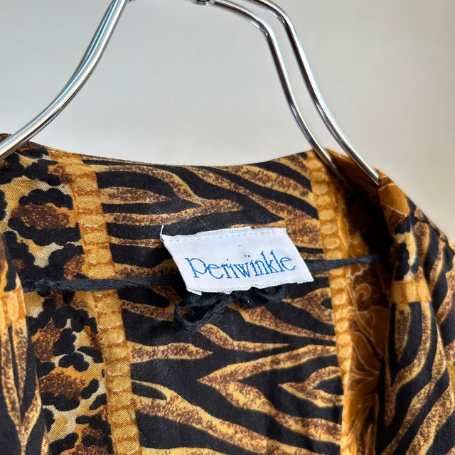 Periwinkle / animal pattern shirt cardigan / 90's | ROOM