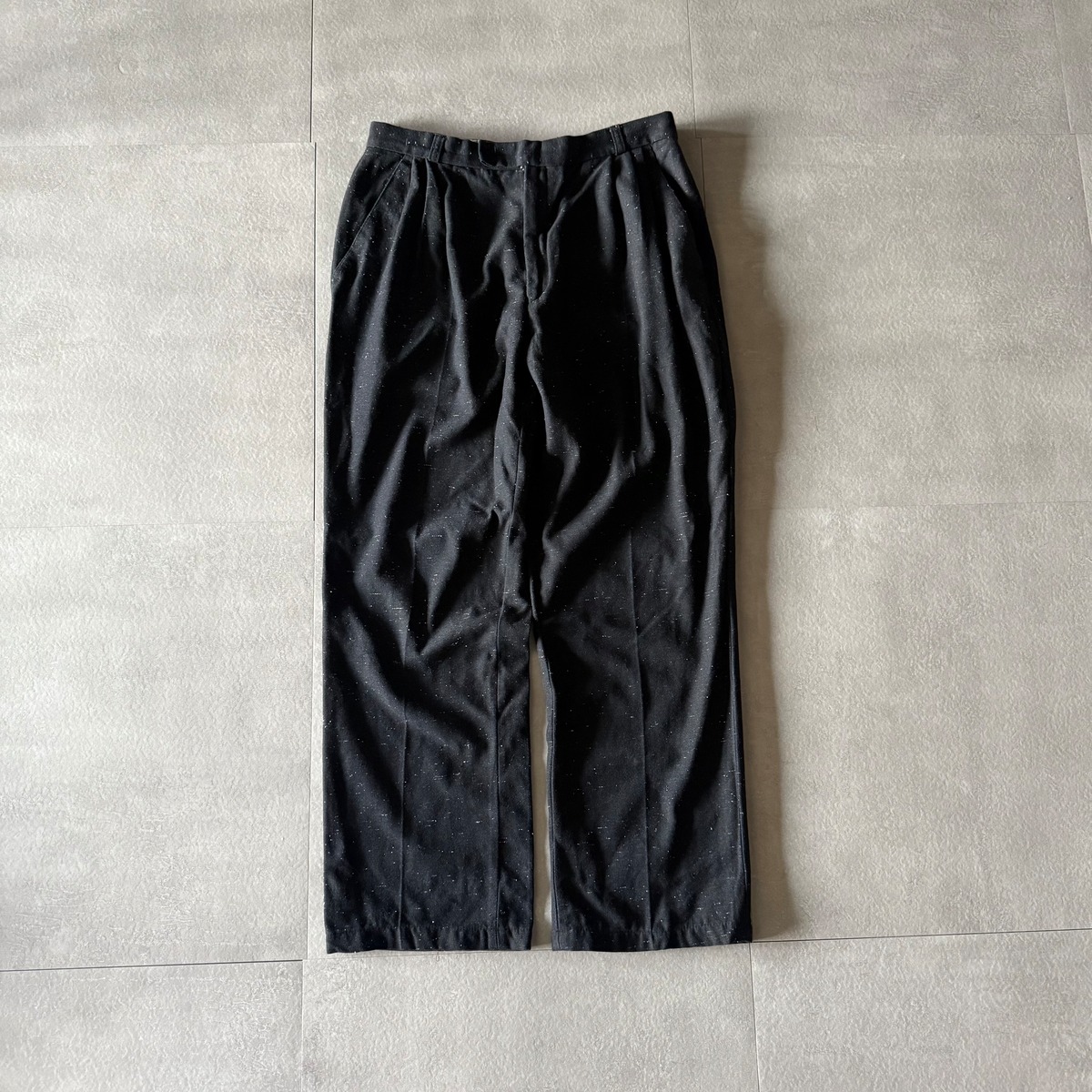 cotton × rayon Black Kasuri pattern 3 tuck slacks | Pheasant