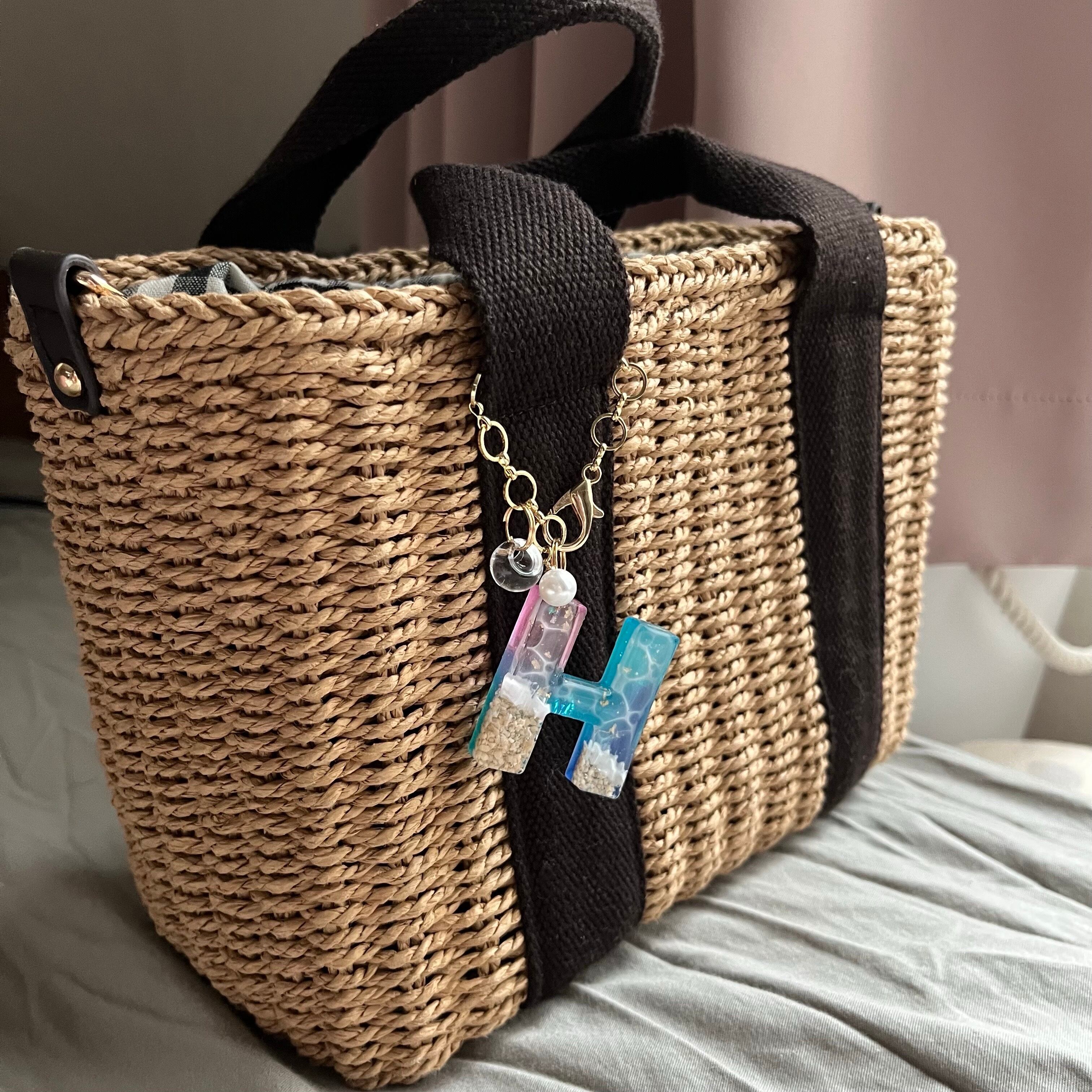 ゆめの夜空イニシャルバッグチャーム/C パープル | comarimade