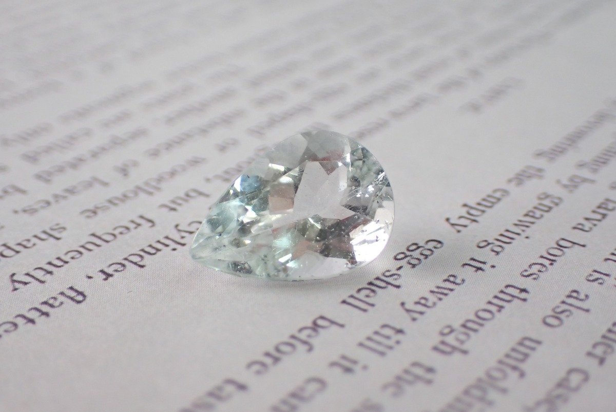 アクアマリン 3.68ct [C12-369] | differencee(ディファレンシー)