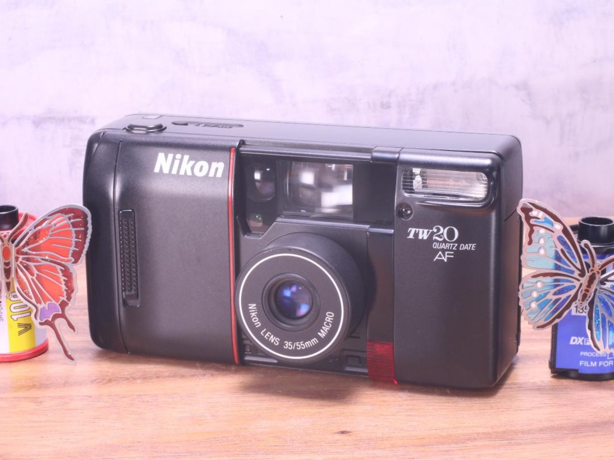 Nikon TW 20 QD | Totte Me Camera