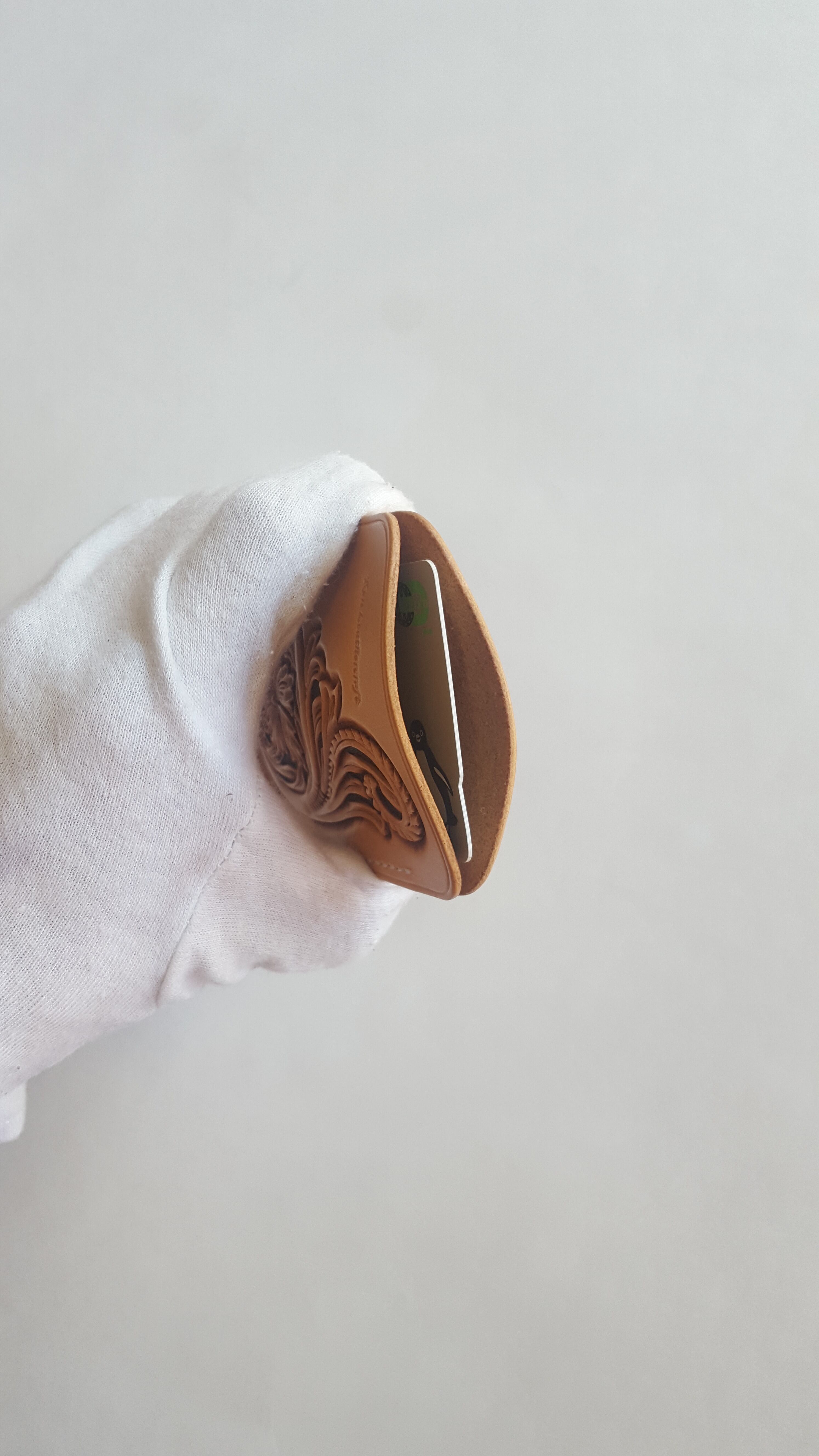 カービングパスケース【1】 | Ken Leathercraft