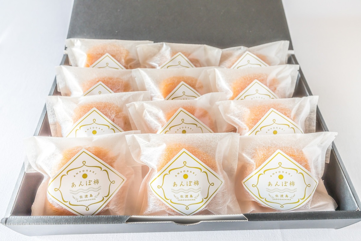 【大玉】あんぽ柿（12個入り）（65g） | farmerおおば｜佐渡・佐渡島・柿・あんぽ柿・越後姫・いちご・農家