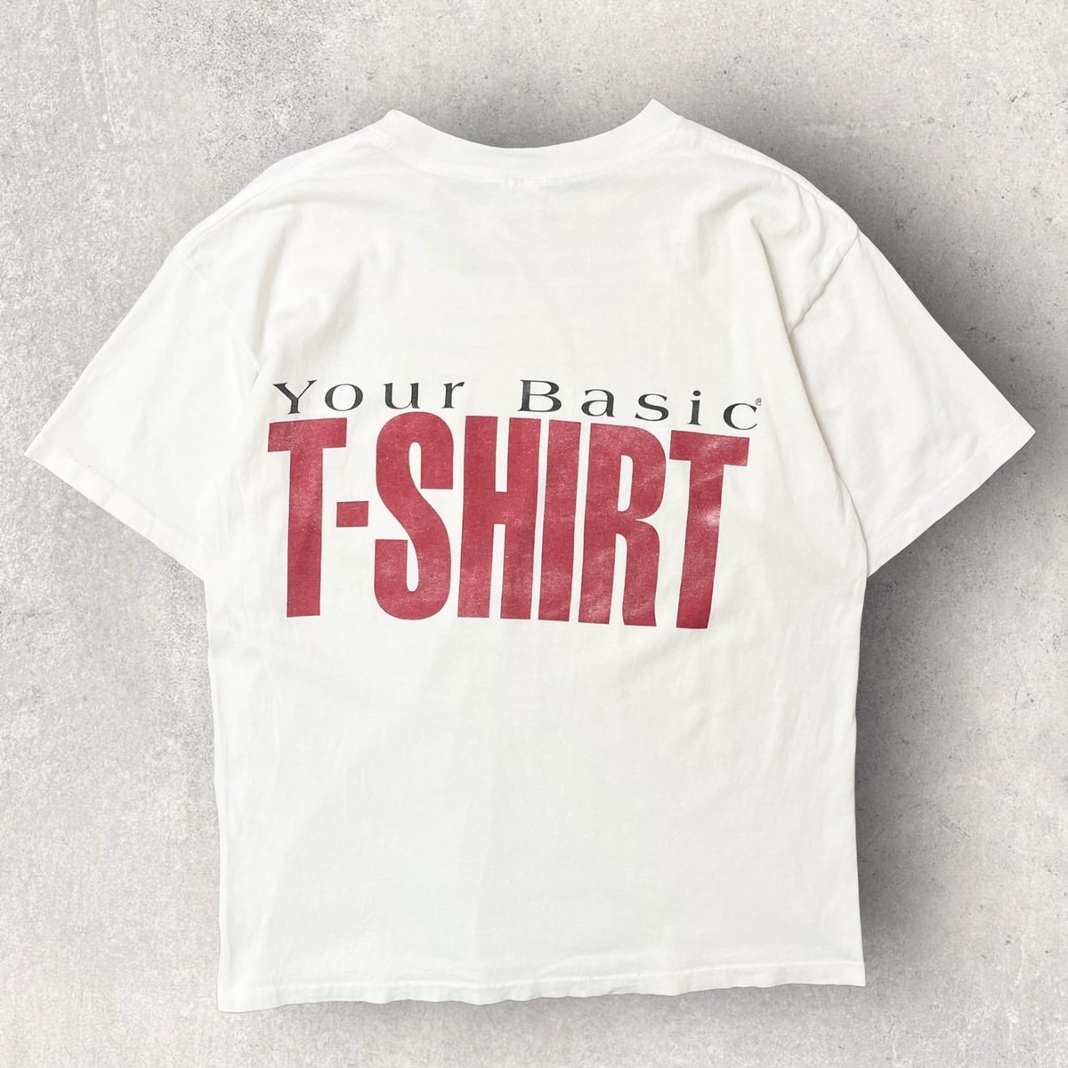 your basic t shirt 90s | focus