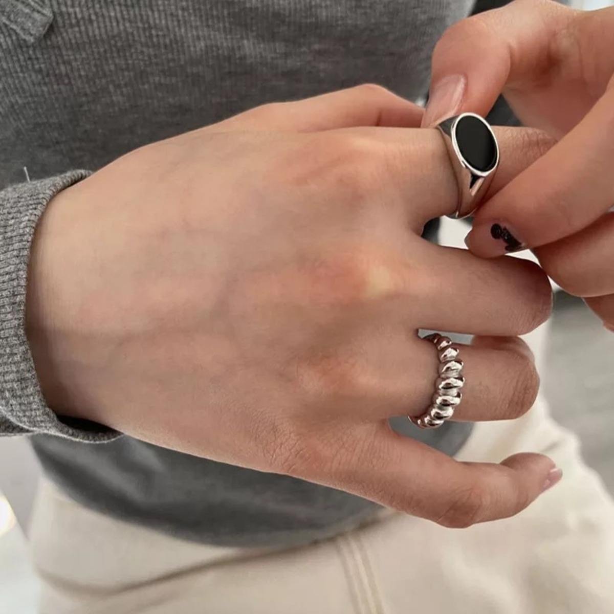 ovalblack ring | yuruc.