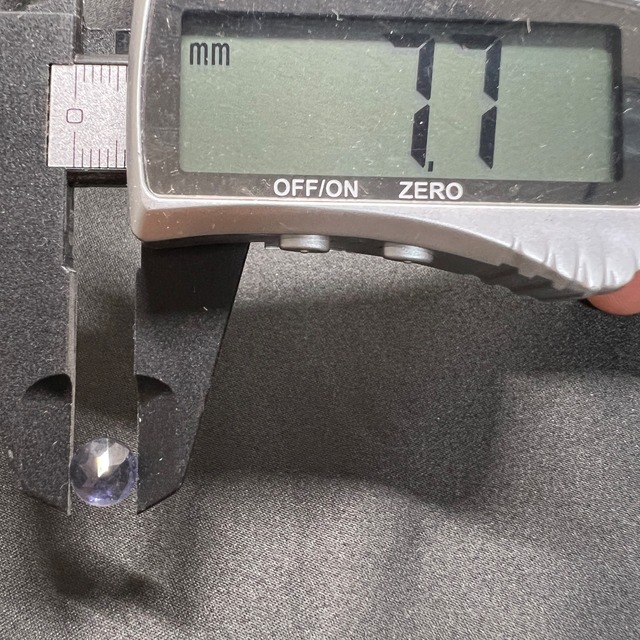 アイオライトサンストーン 〜まんまる銀河〜 1.47ct | GEMマニ屋