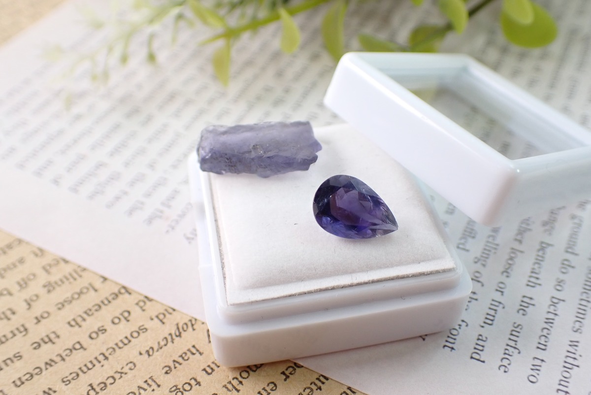 【原石セット】アイオライト 1.62ct/3.60ct [C2−29] | differencee(ディファレンシー)