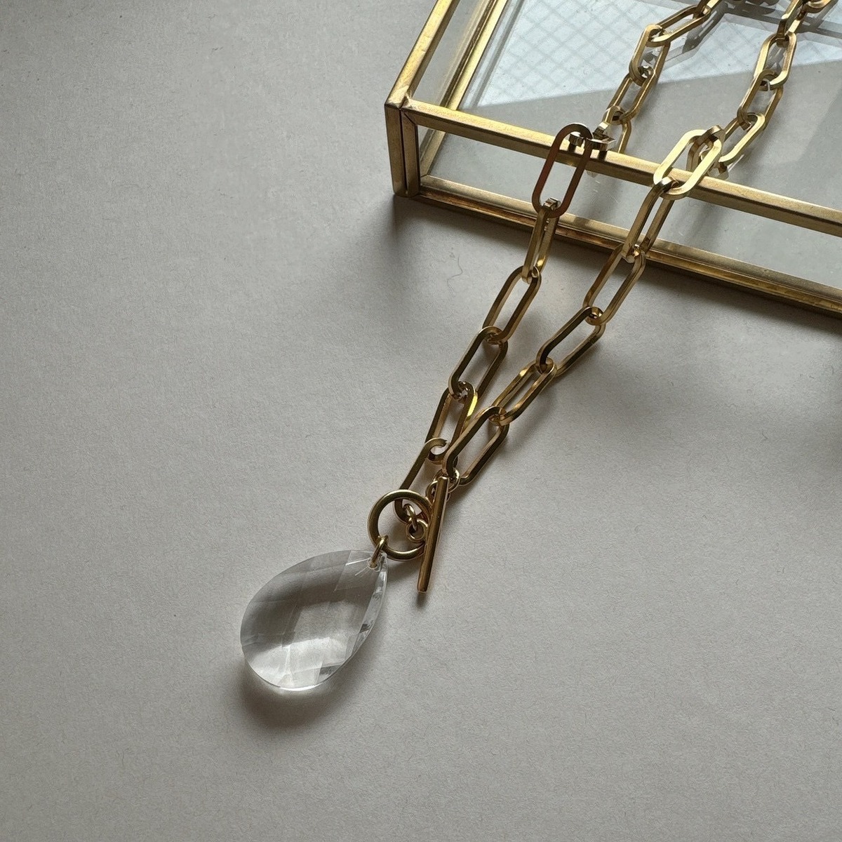 transparent charm necklace | eclacoco