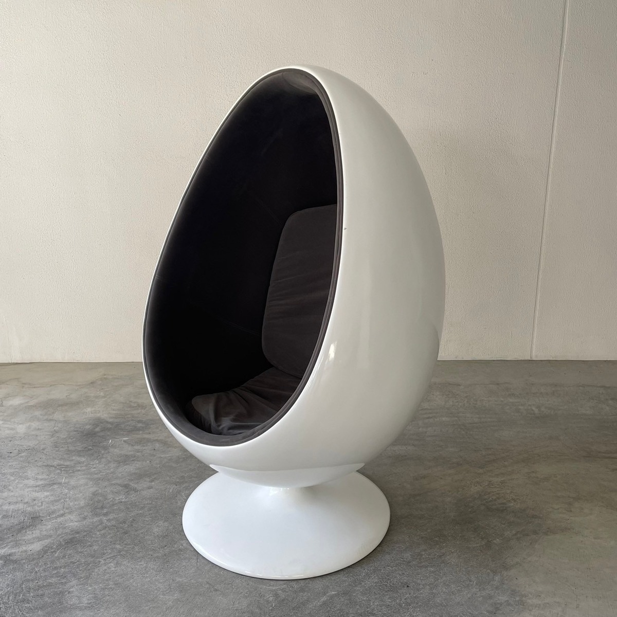 ※Used Egg Pod Chair | OPERE