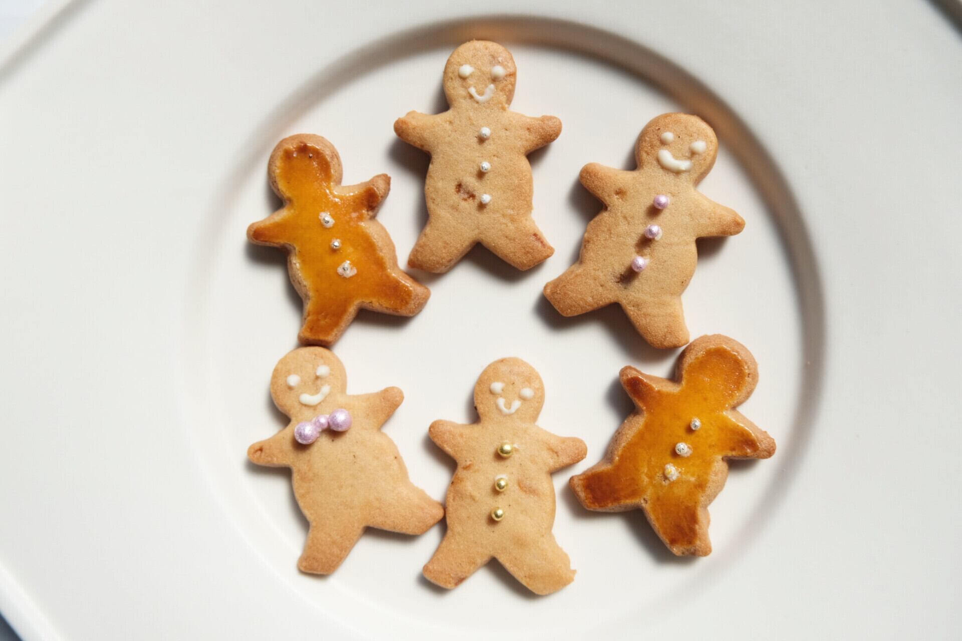 クリスマスクッキー缶「Christmas Pokke」 | 焼菓子研究所 イナンクル ピリカ