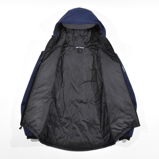 ARC’TERYX FISSION SL GORE-TEX DOWN JACKET SHADOW L | PLAIRE