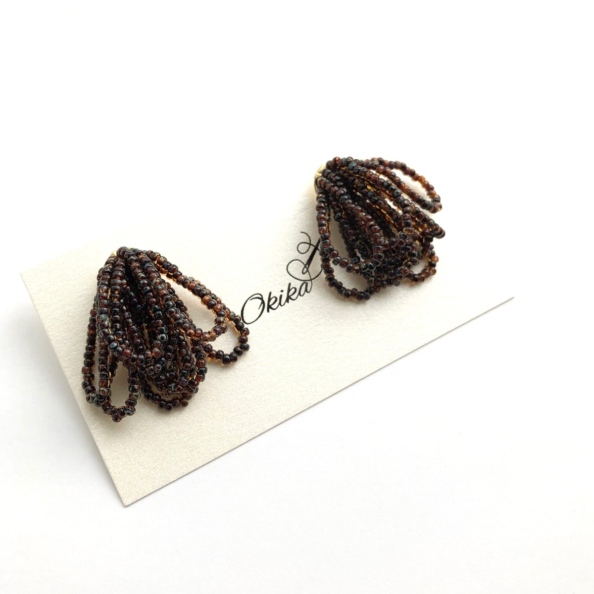 “Luxe”Shower beadsピアス/イヤリング【Bekko】 | okika