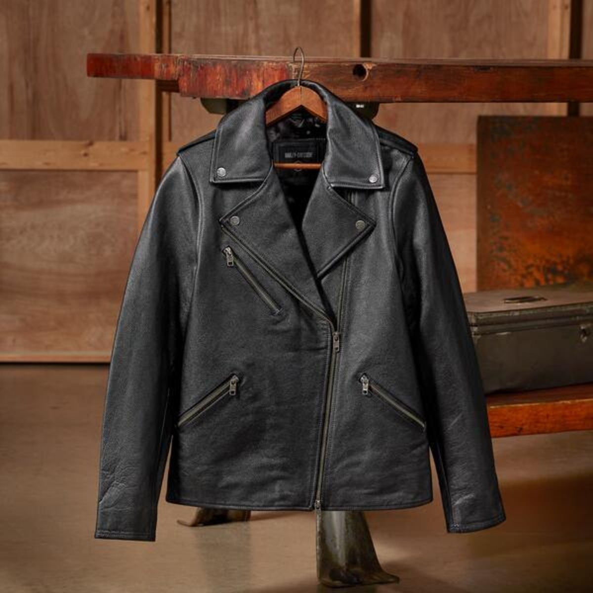 WOMEN'S バックインブラックレザーバイカージャケット 97006-25VW | rivershop