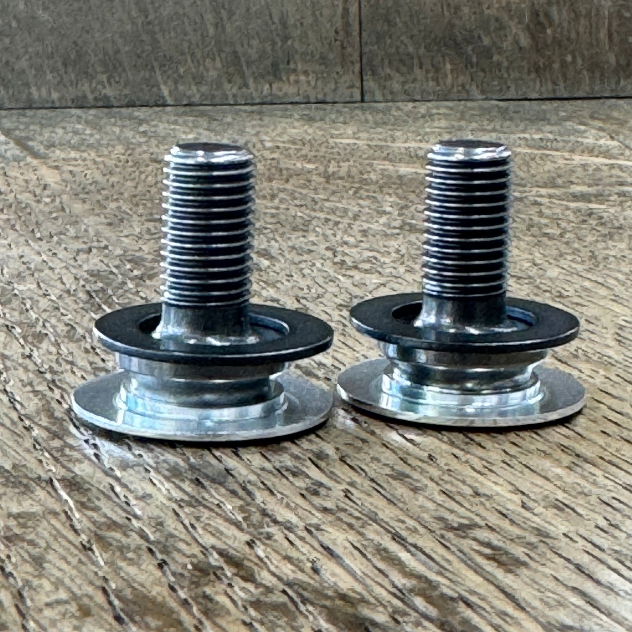 シマノ CRANK ARM FIXING BOLT UNIT SET | プロショップ はる くにもち