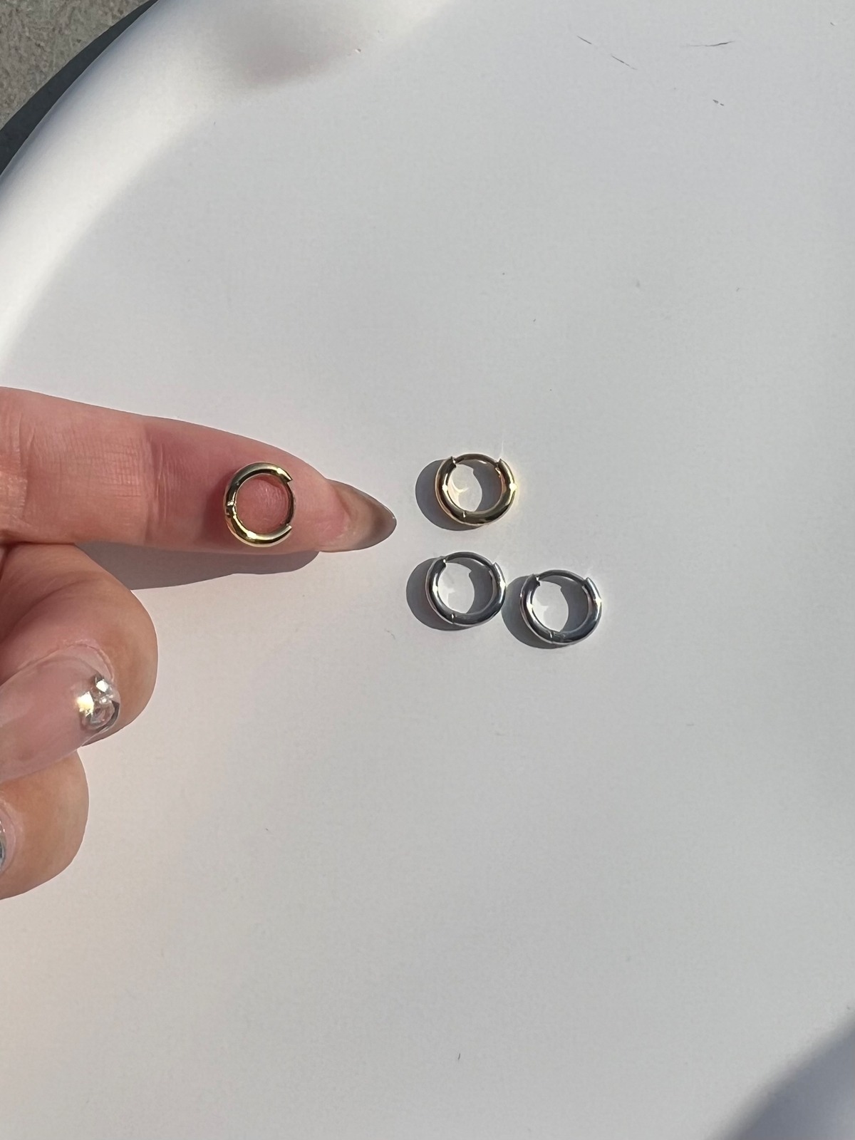 Chibi hoop pierce | Larme.